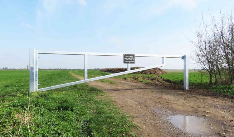 Heavy Duty Agricultural Security Gates. | Paddock Fencing